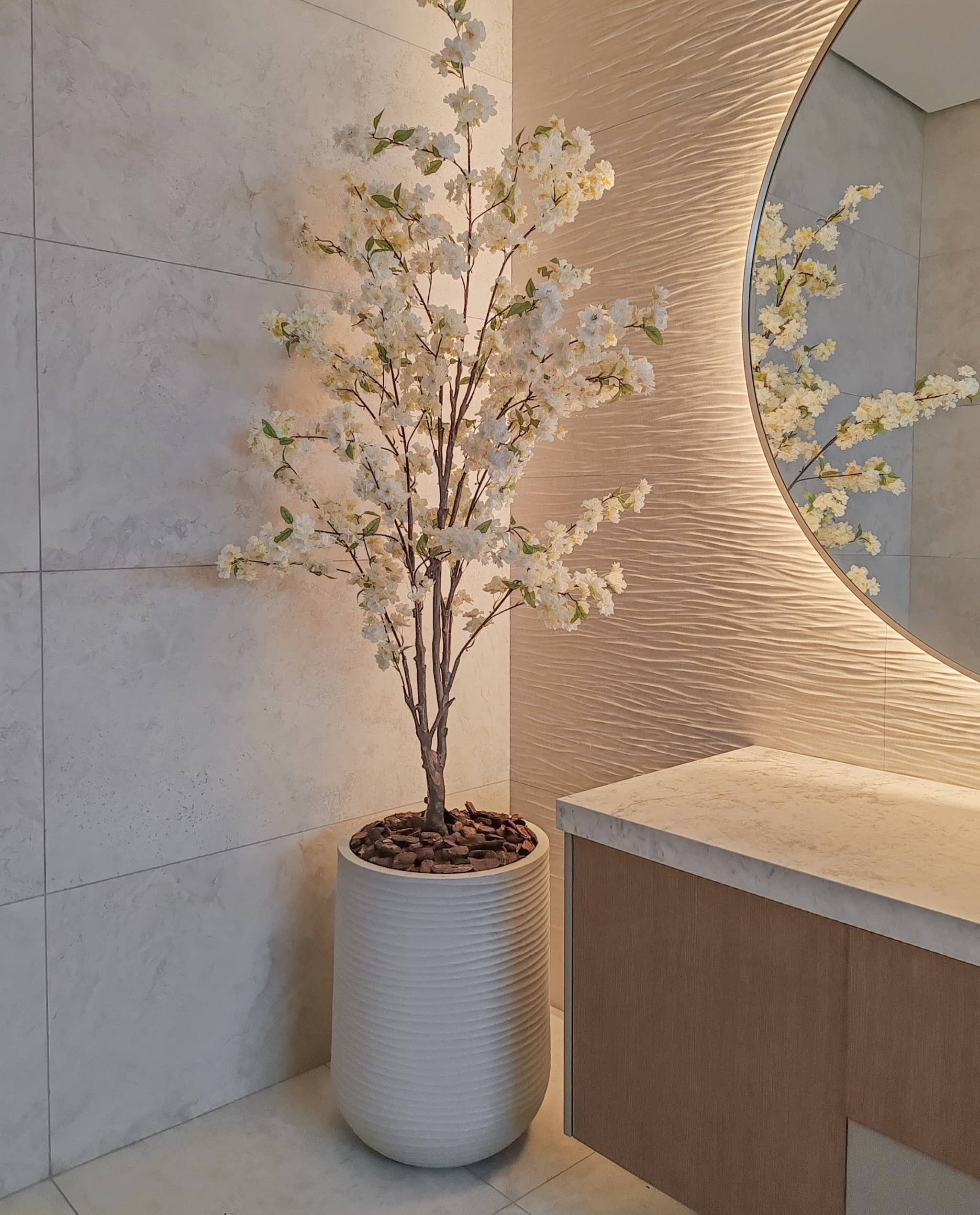 Lagoon Tall Japi Planter